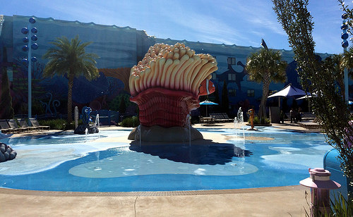 Disney's Art of Animation Resort - Finding Nemo - The Big Blue Pool ...
